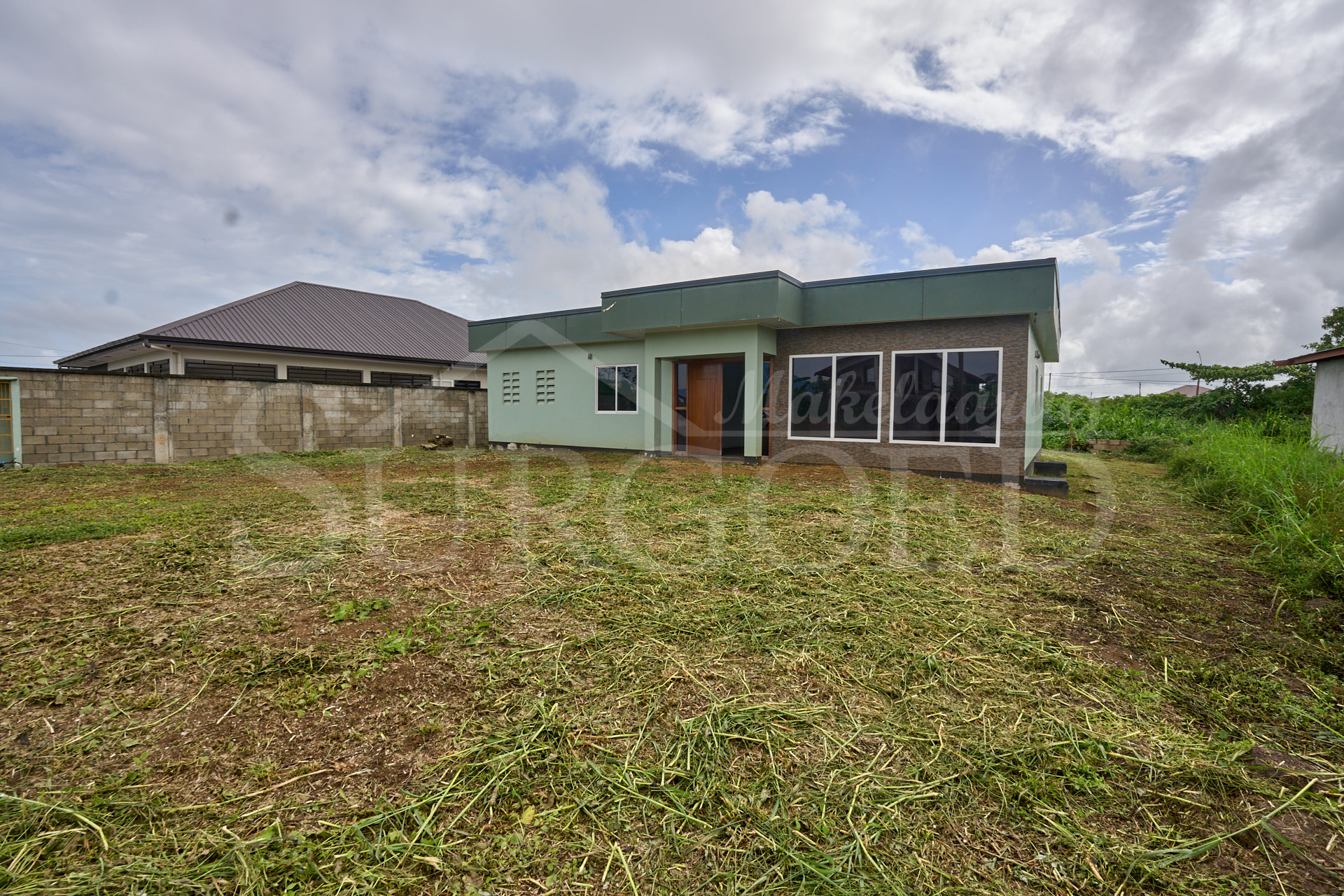 Albertine Rijsselstraat • Woning te koop • Suri Village 2, , Suriname ...