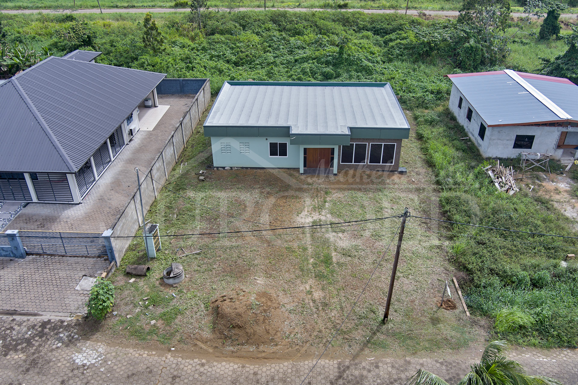 Albertine Rijsselstraat • Woning te koop • Suri Village 2, , Suriname ...